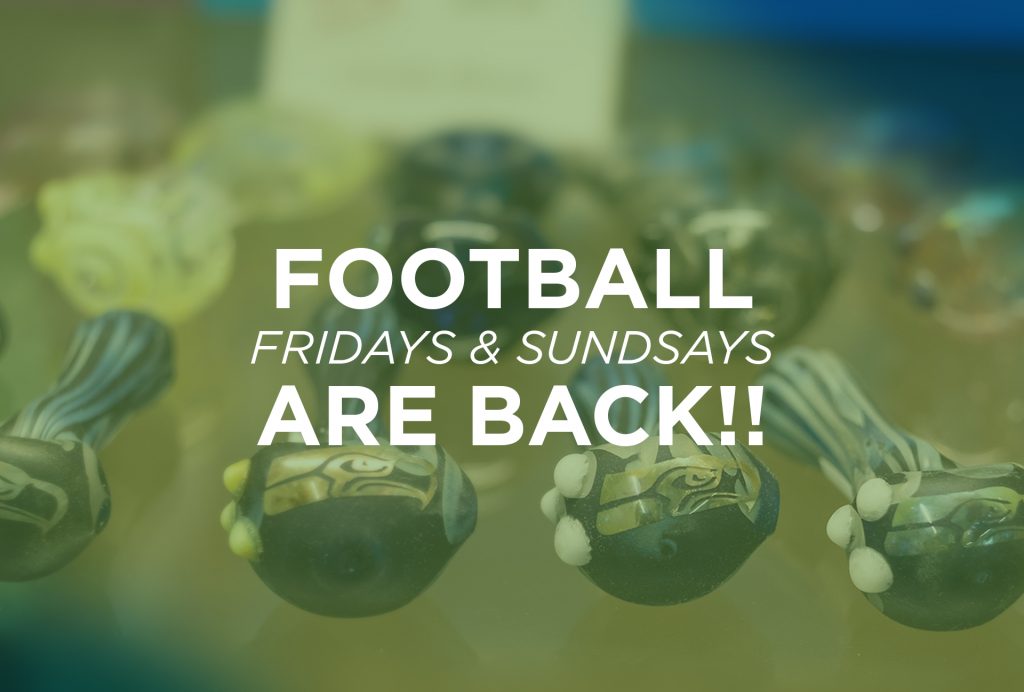 Show us your team spirit! | Football Fridays & Sundays! - Agate Dreams